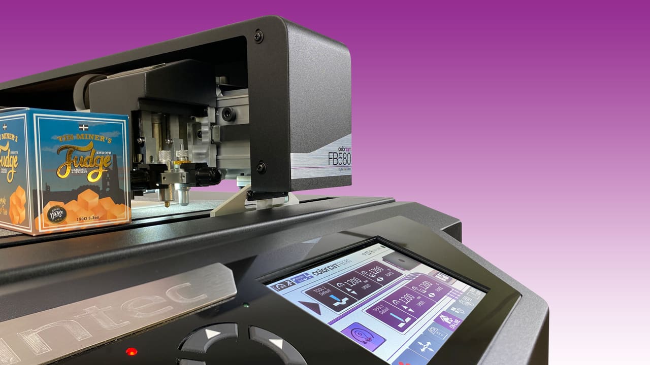 Intec ColorCut FB580 - B3 digital flatbed cutter